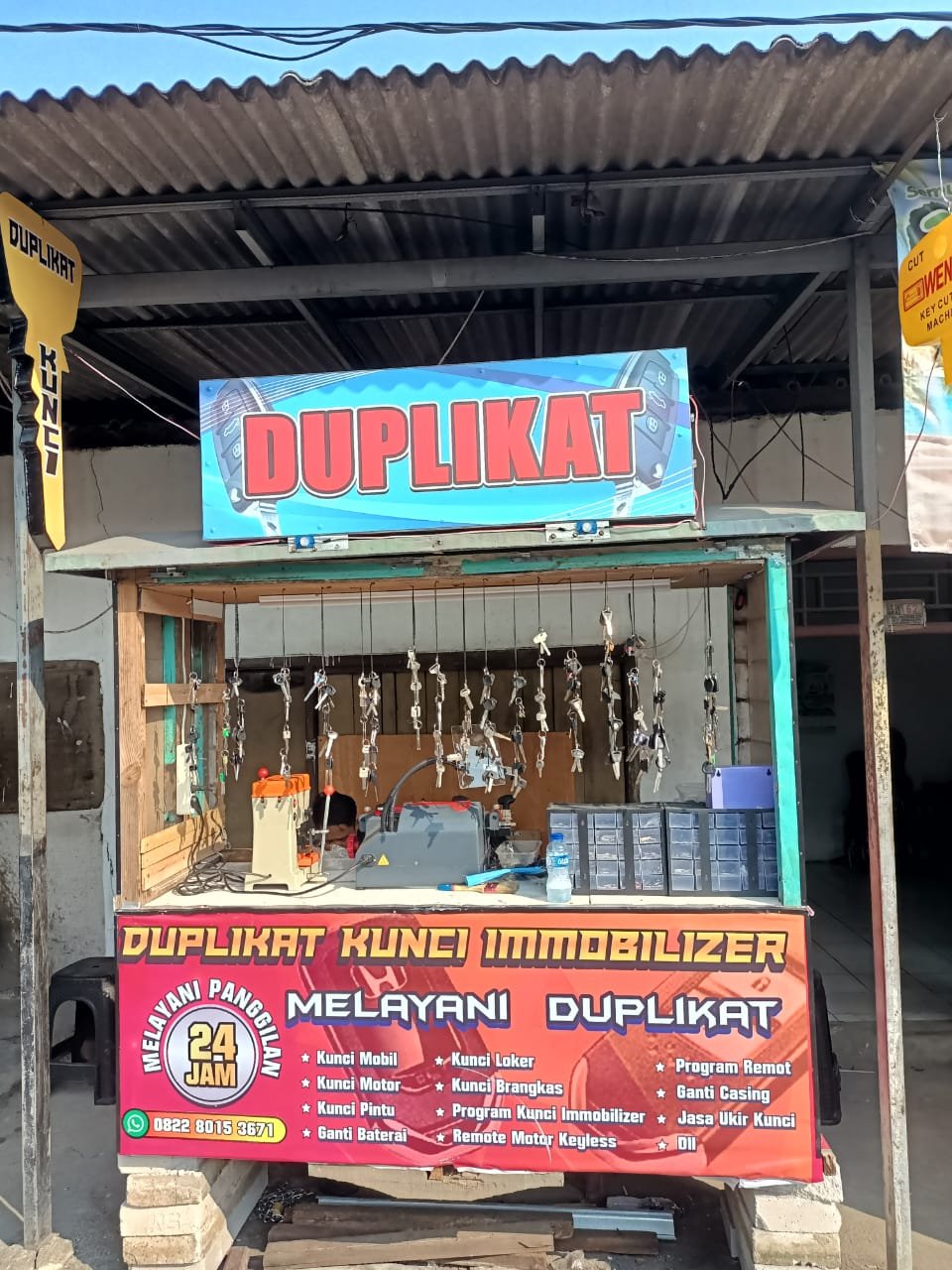 Layanan Ahli & Tukang Kunci | Duplikat Kunci Terdekat